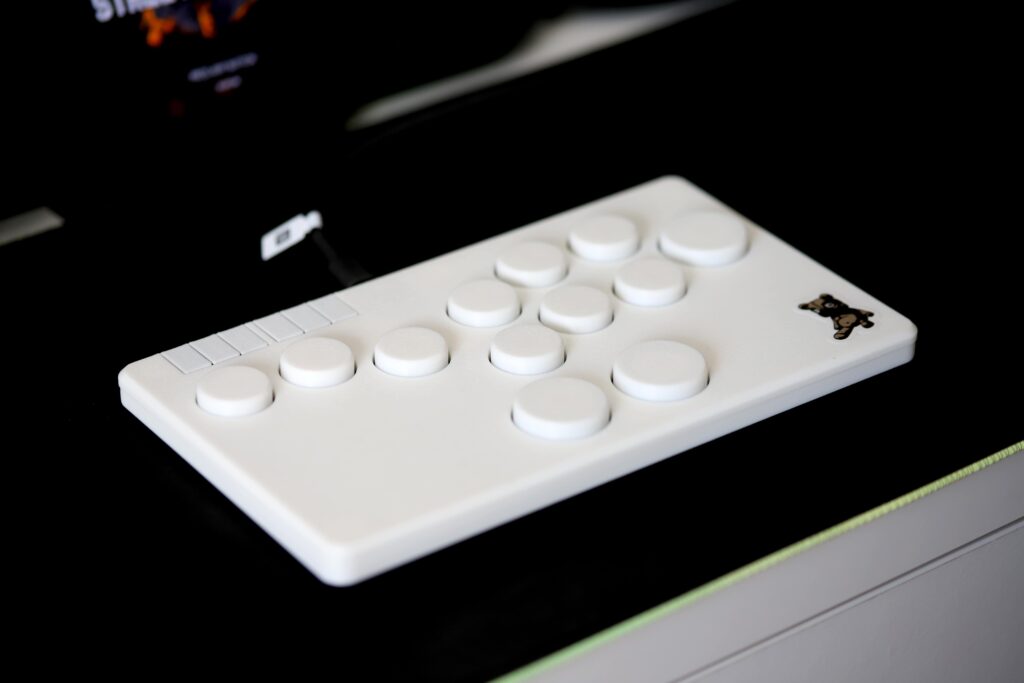 Stick vs MixBox vs Hitbox for beginners – Gamer by mistake